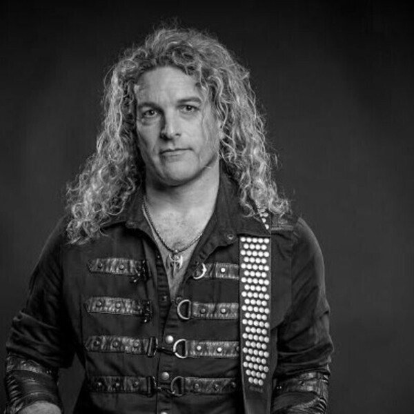 Scott Leach – Instrumentor